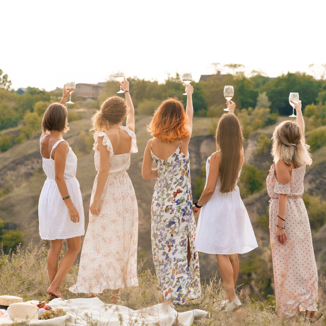 A Financially Savvy Way to Hang With Friends. – Saltwater Picnic Co.